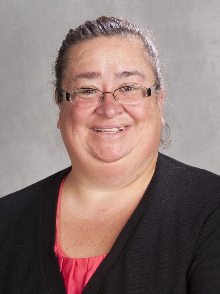 Lisa Hinthorn - Bradley University