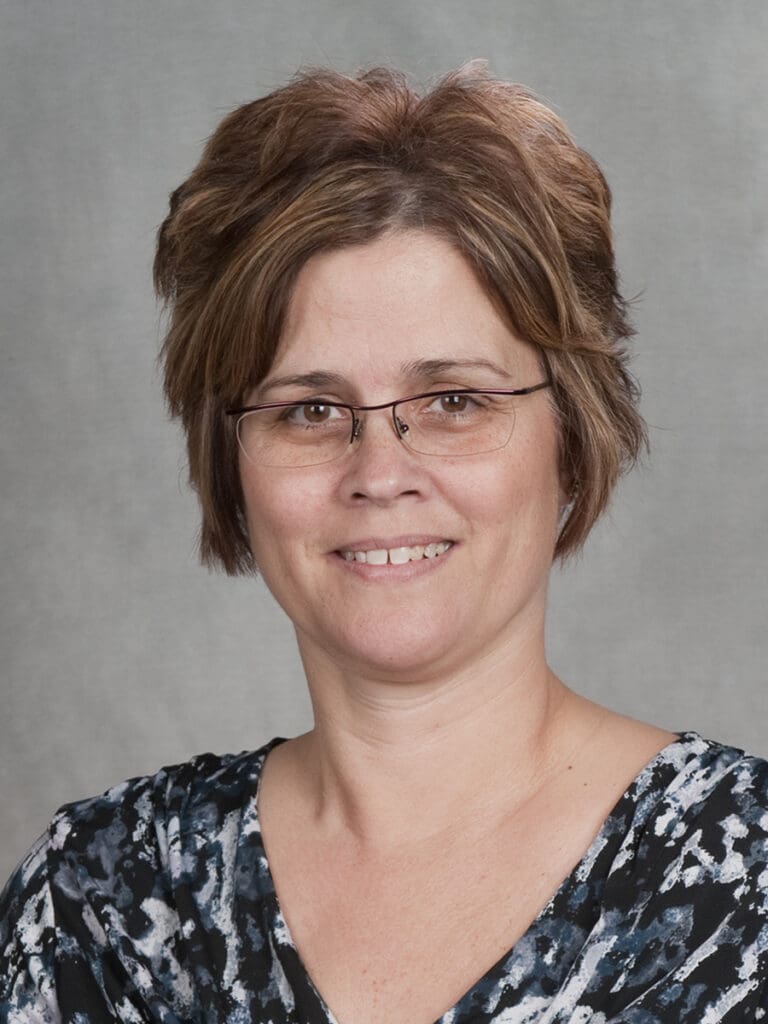 Shelly Lunsford - Bradley University